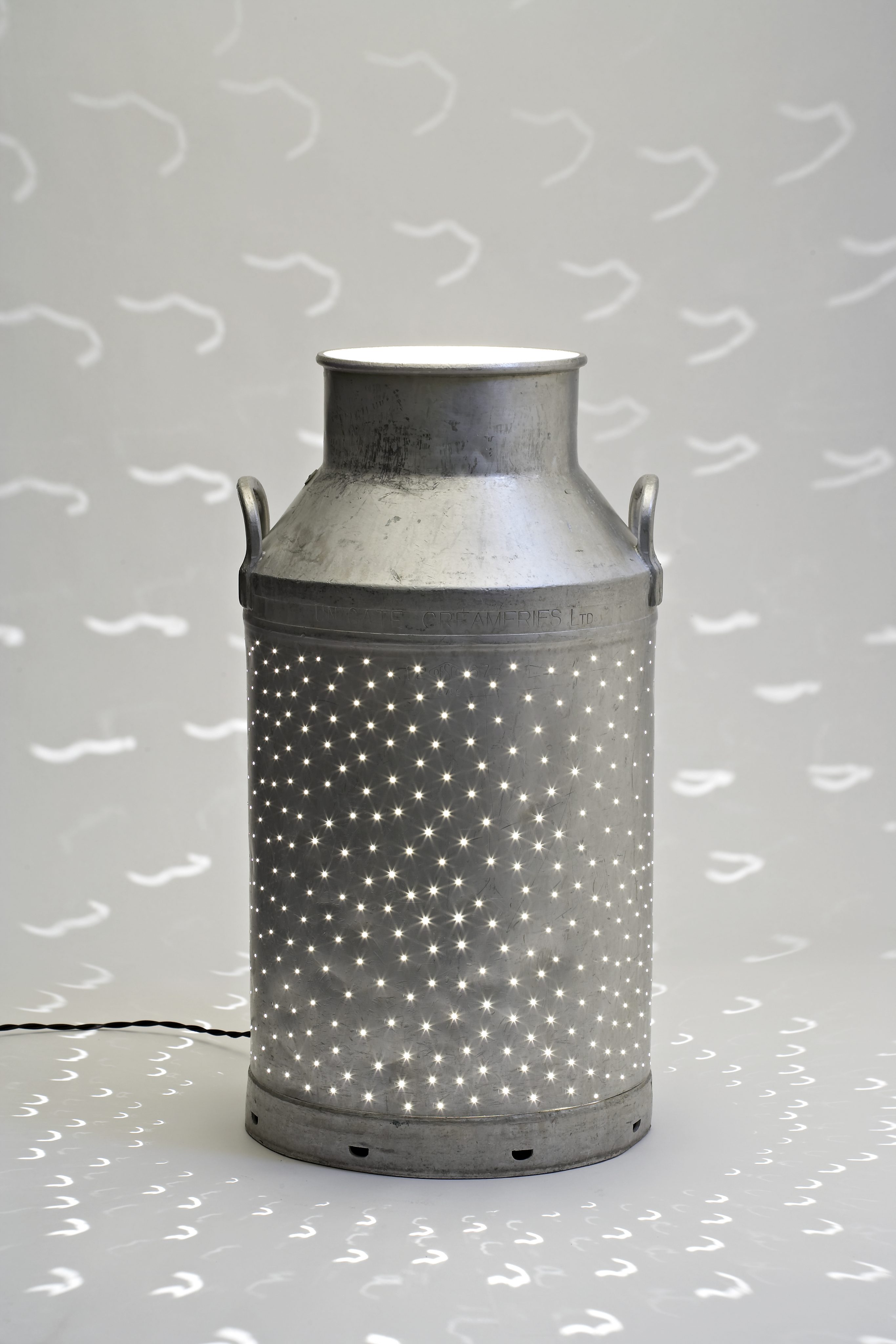 Pouring Lights | rolfsachs.com